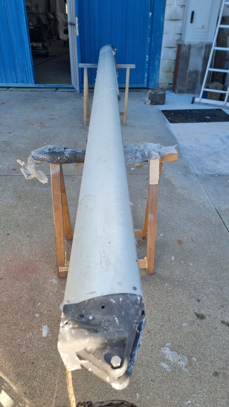 Botavara y Mástil Z-Spars – Náutica Cadenote